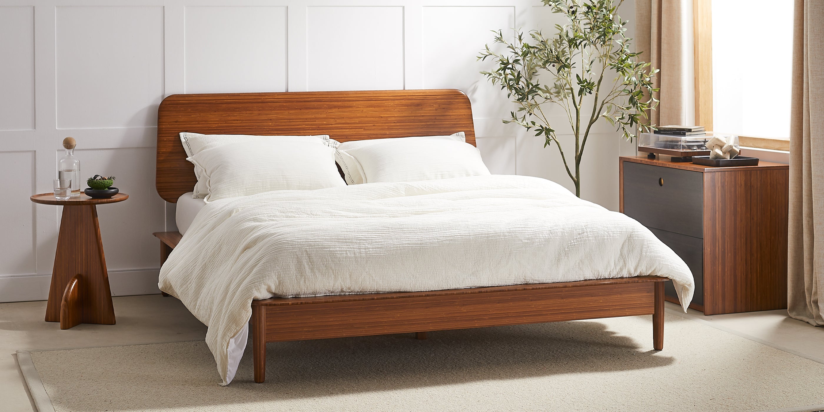 Simon Bed – Auster Home